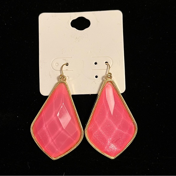 Jewelry | Pink Dangling Gold Tone Pierced Earrings New And Very Very ...